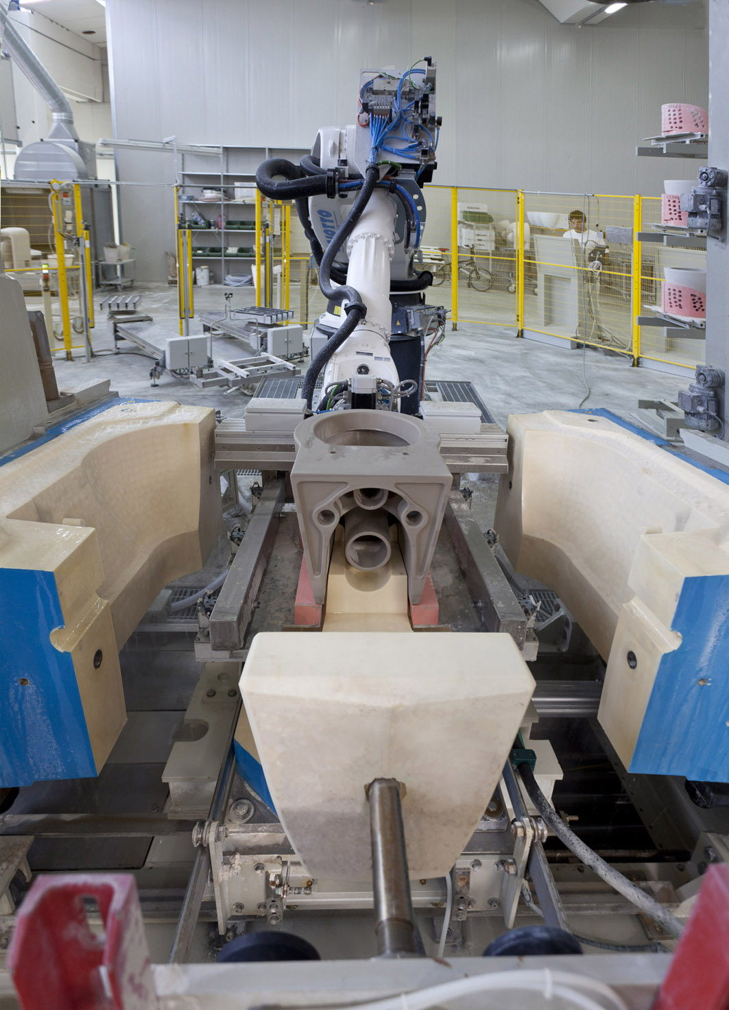 Sacmi celebrates three decades of success in the sanitaryware industry ...